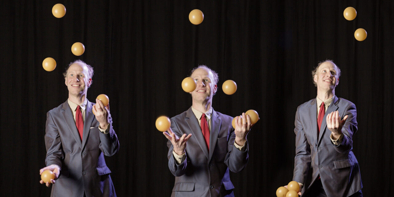 Der Jongleur in Bremen - Jonglage & Co. mit Johannes Arnold!